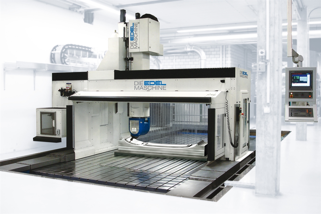 Besat. EDEL CYPORT - GANTRY CNC 5 Eixos