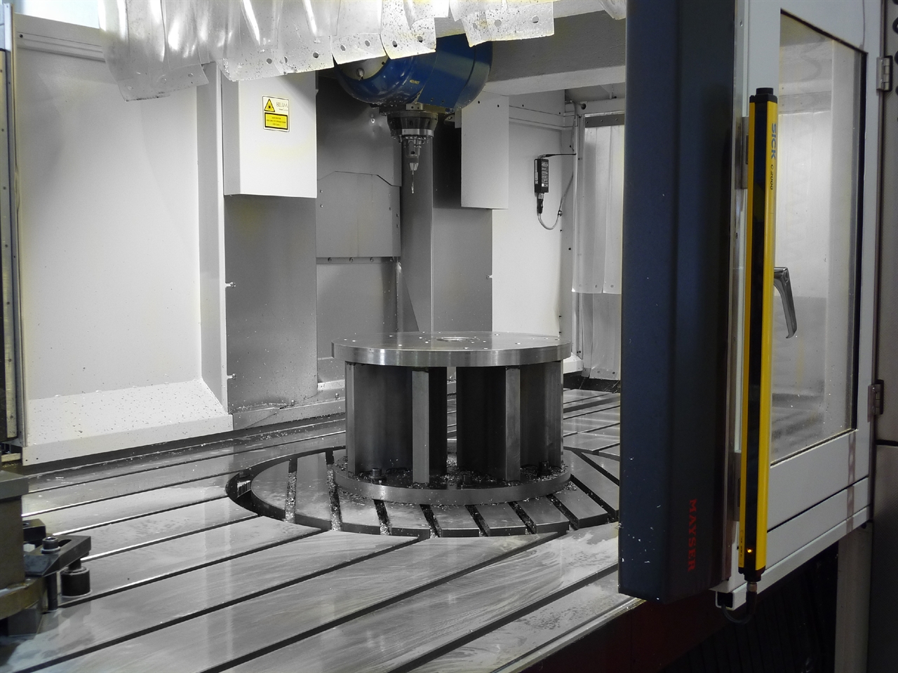 Besat. EDEL CYPORT - GANTRY CNC 5 Eixos